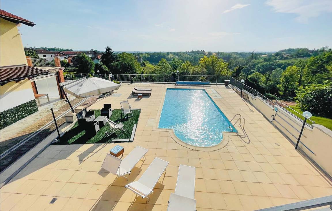 150 M² House ∙ 2 Bedrooms ∙ 6 Guests - Asti