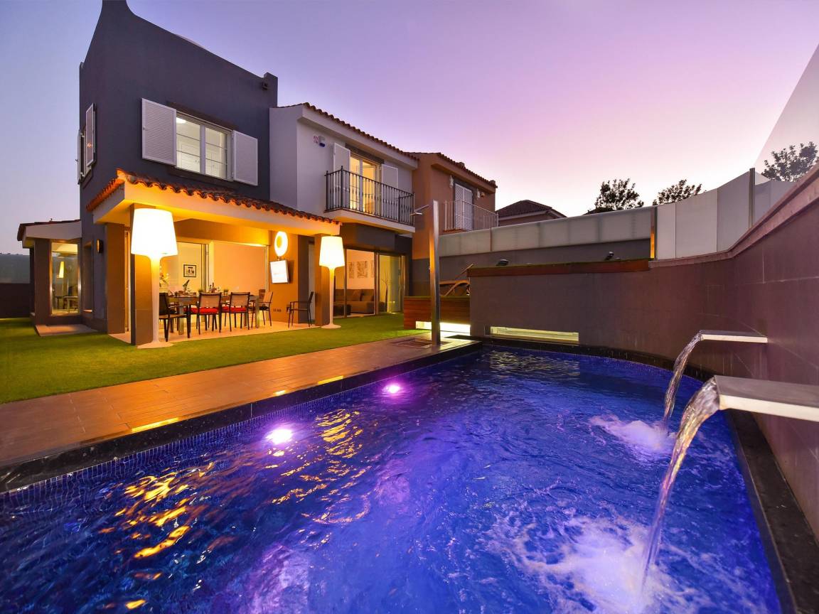 Villa ∙ 4 Slaapkamers ∙ 8 Gasten - Maspalomas
