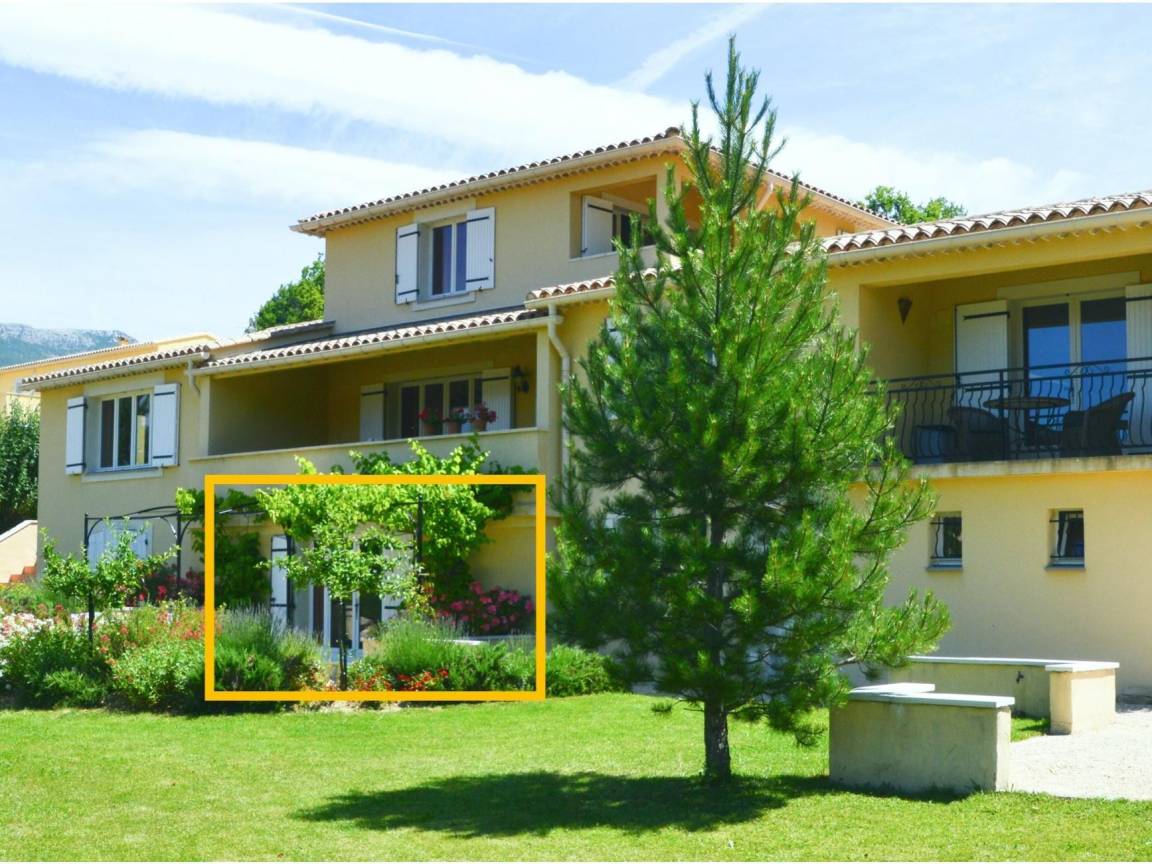 50 M² Appartement ∙ 1 Chambre ∙ 2 Personnes - Montbrun-les-Bains