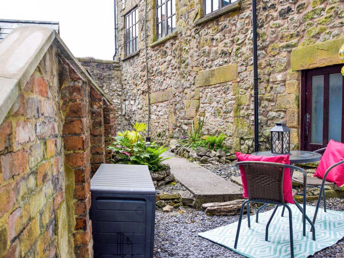 Cottage ∙ 2 Bedrooms ∙ 4 Guests - Buxton