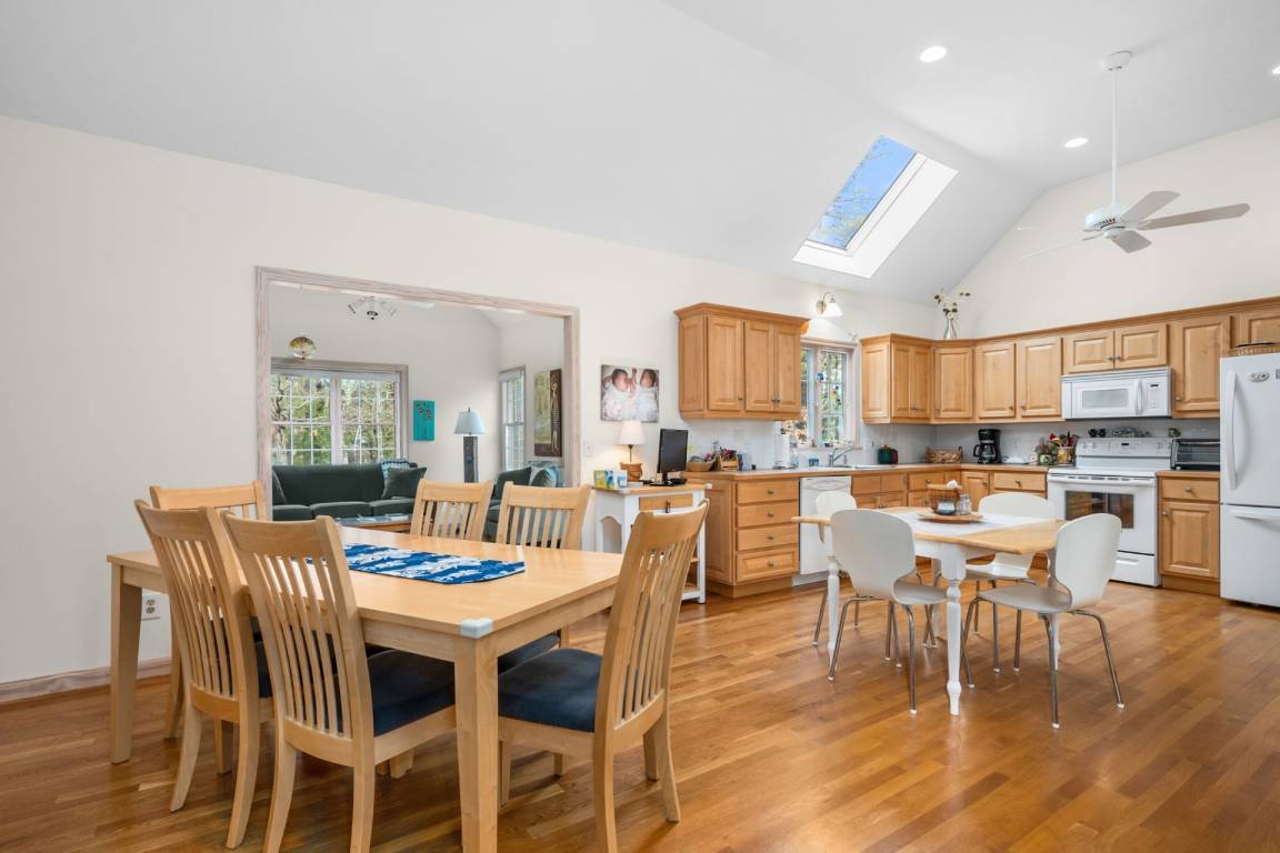 158 M² House ∙ 3 Bedrooms ∙ 6 Guests - Mayflower Beach, Dennis