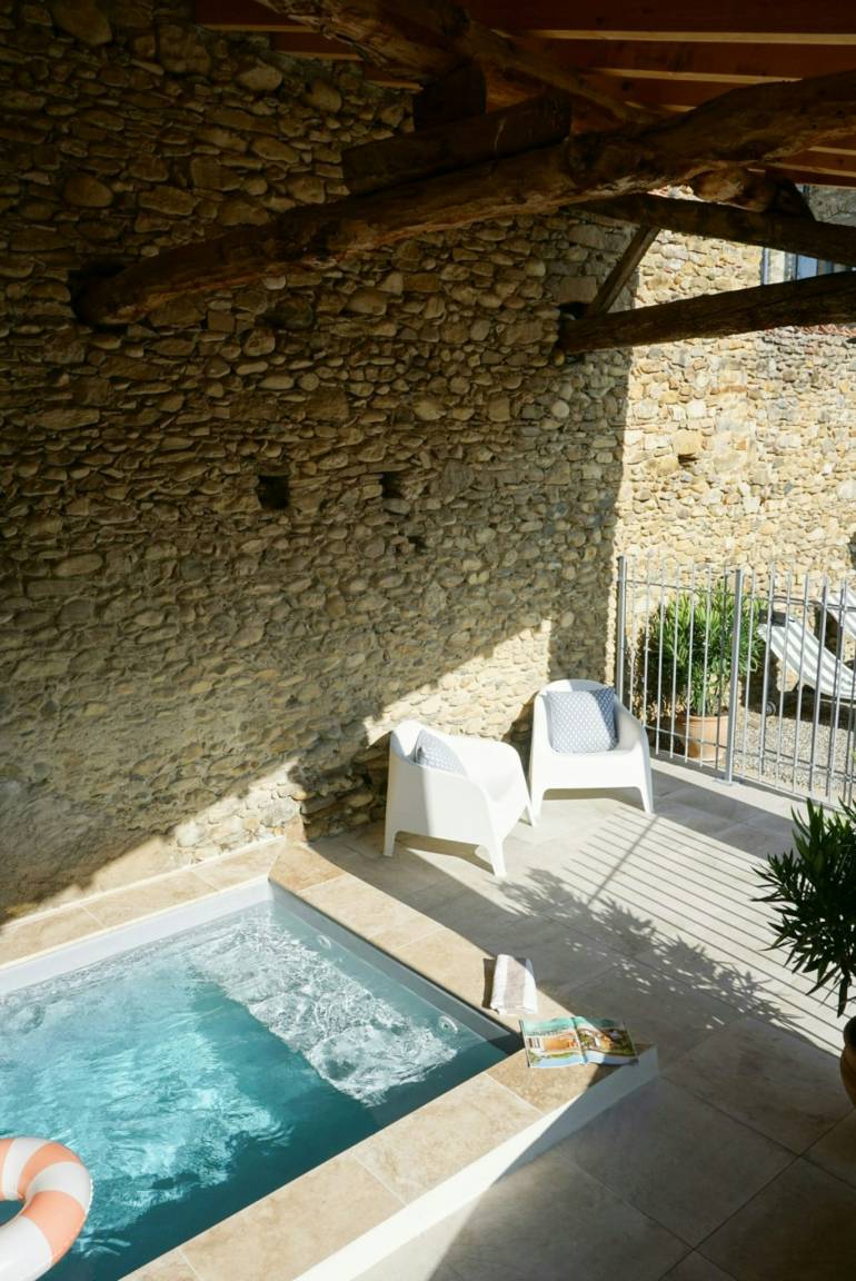 150 M² Appartement ∙ 3 Chambres ∙ 8 Personnes - Limoux