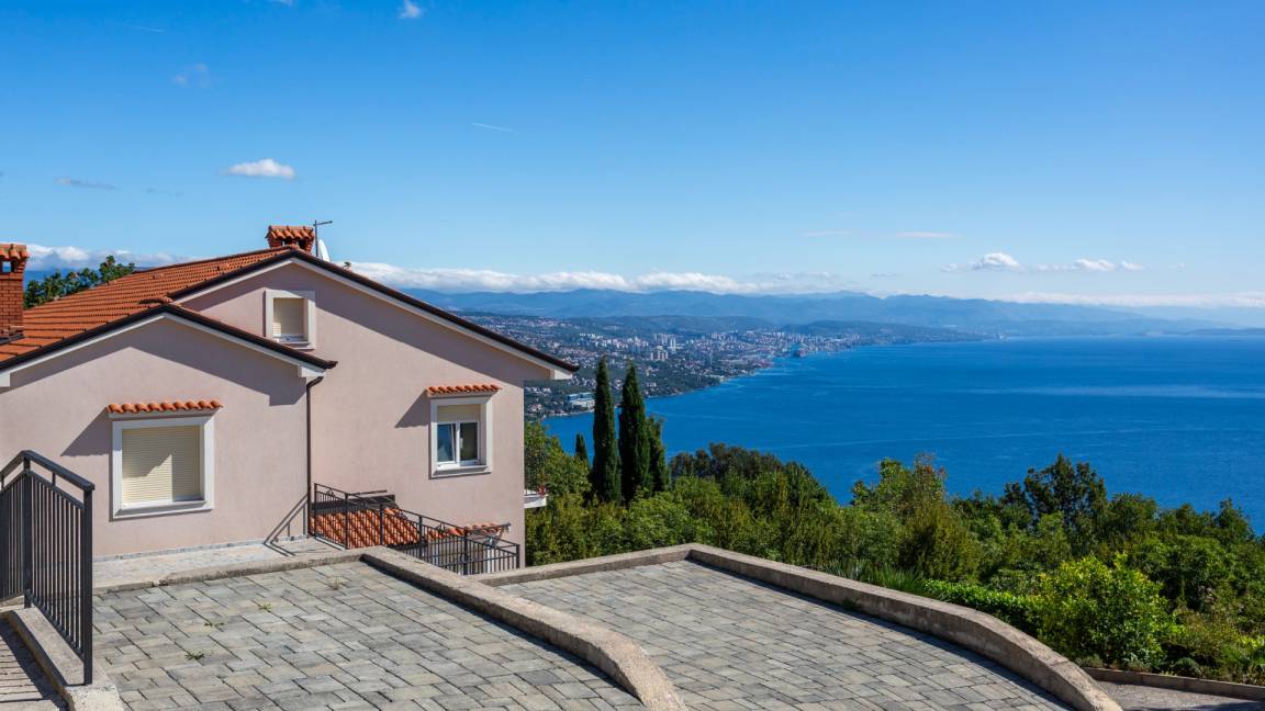 91 M² Ferienwohnung ∙ 3 Schlafzimmer ∙ 5 Gäste - Opatija