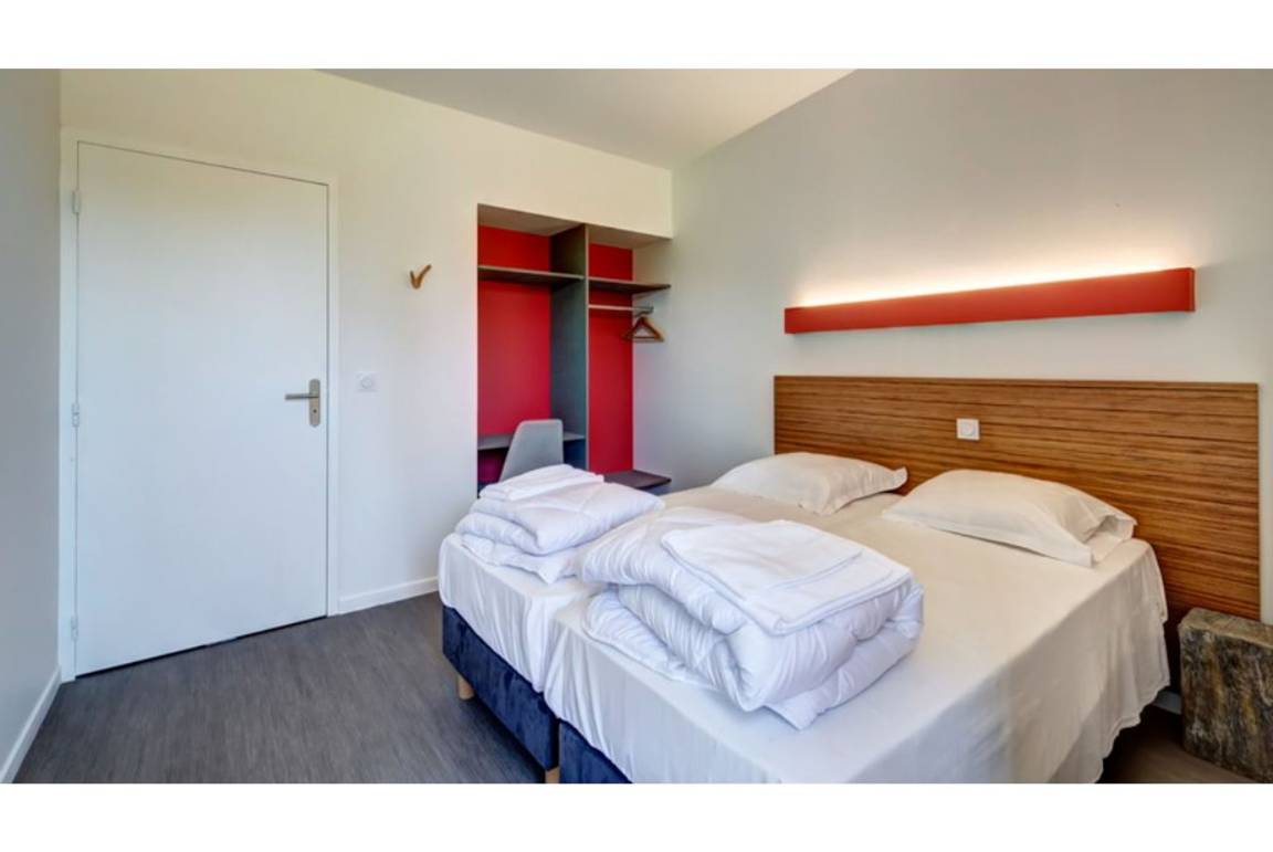37 M² Huoneisto ∙ 2 Makuuhuonetta ∙ 6 Vierasta - Seyssel