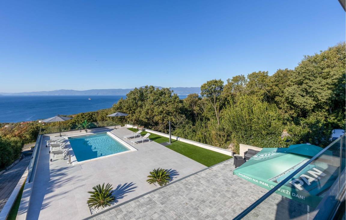 100 M² Apartamento ∙ 3 Habitaciones ∙ 5 Huéspedes - Rijeka