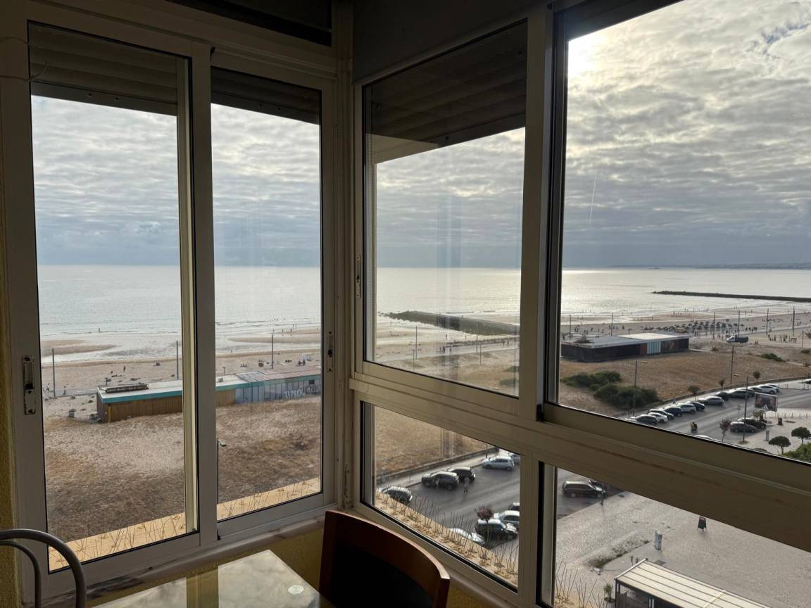 114 M² Huoneisto ∙ 2 Makuuhuonetta ∙ 4 Vierasta - Almada