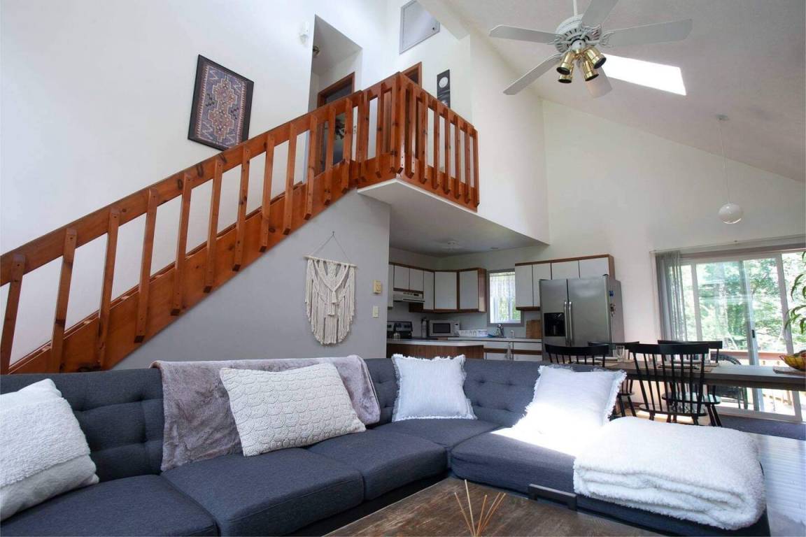 177 M² Chalet ∙ 3 Bedrooms ∙ 9 Guests - Pocono Lake