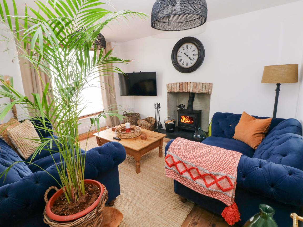 Cottage ∙ 4 Bedrooms ∙ 8 Guests - Fishguard