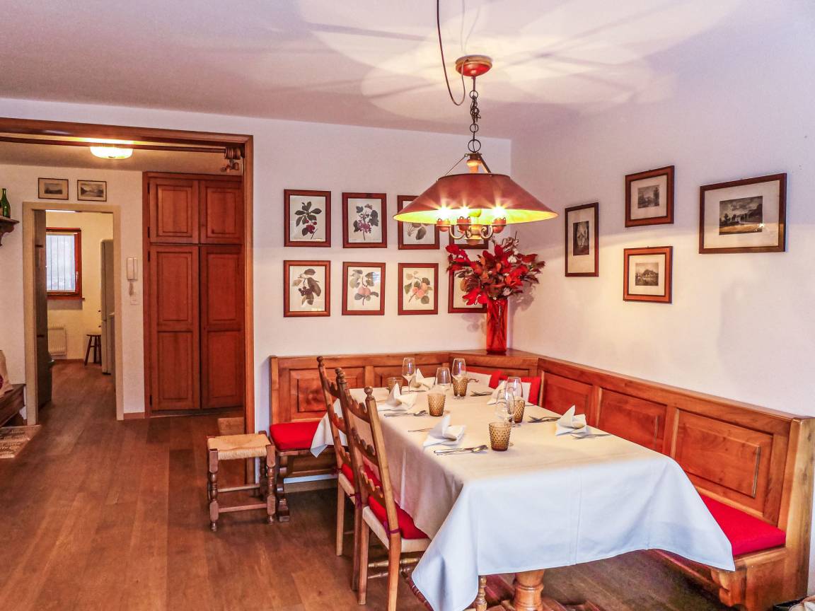 90 M² Apartment ∙ 3 Bedrooms ∙ 6 Guests - Saint Moritz