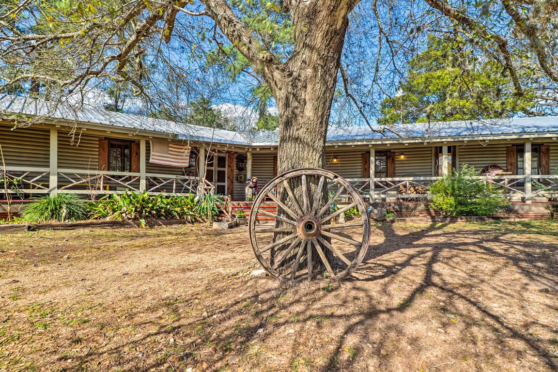 371 M² Ferienhaus ∙ 4 Schlafzimmer ∙ 20 Gäste - Texas