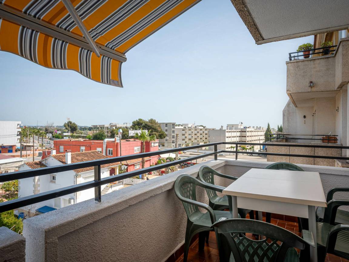 75 M² Apartamento ∙ 3 Habitaciones ∙ 6 Huéspedes - Roda de Bará