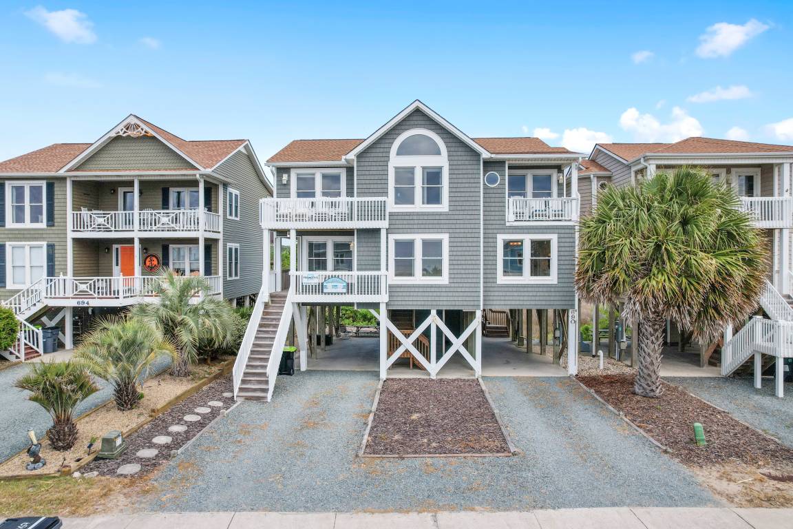 240 M² House ∙ 5 Bedrooms ∙ 10 Guests - Holden Beach, NC