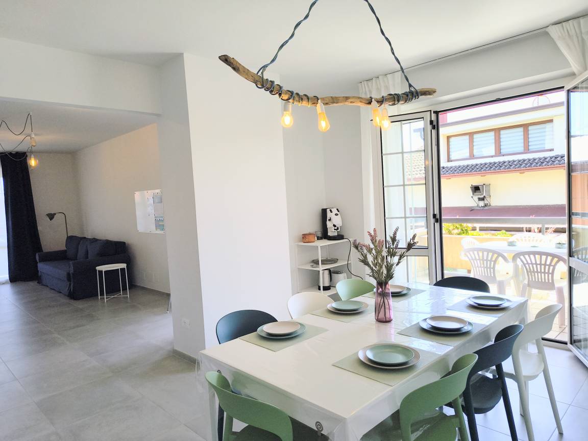130 M² Apartamento ∙ 3 Habitaciones ∙ 8 Huéspedes - Martinsicuro