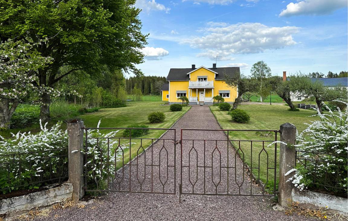 200 M² House ∙ 4 Bedrooms ∙ 8 Guests - Gränna