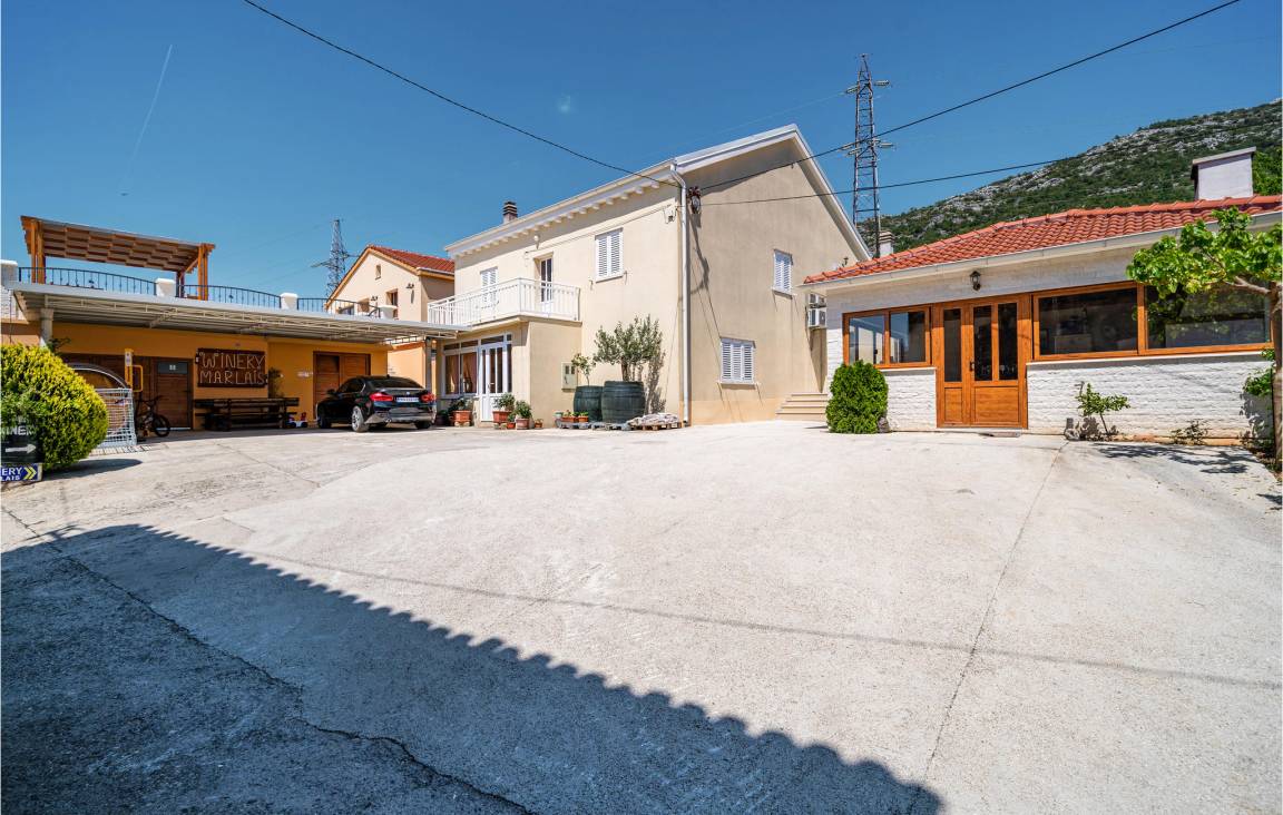 112 M² Apartment ∙ 4 Bedrooms ∙ 8 Guests - Neum