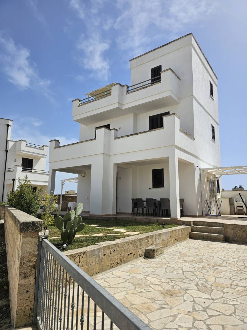 150 M² Villa ∙ 3 Bedrooms ∙ 12 Guests - Nardò