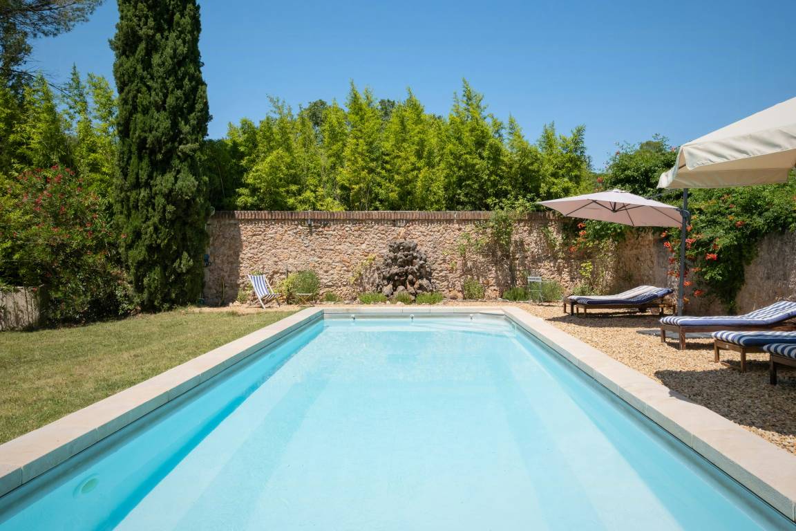 600 M² Maison De Vacances ∙ 5 Chambres ∙ 10 Personnes - Lac du Salagou