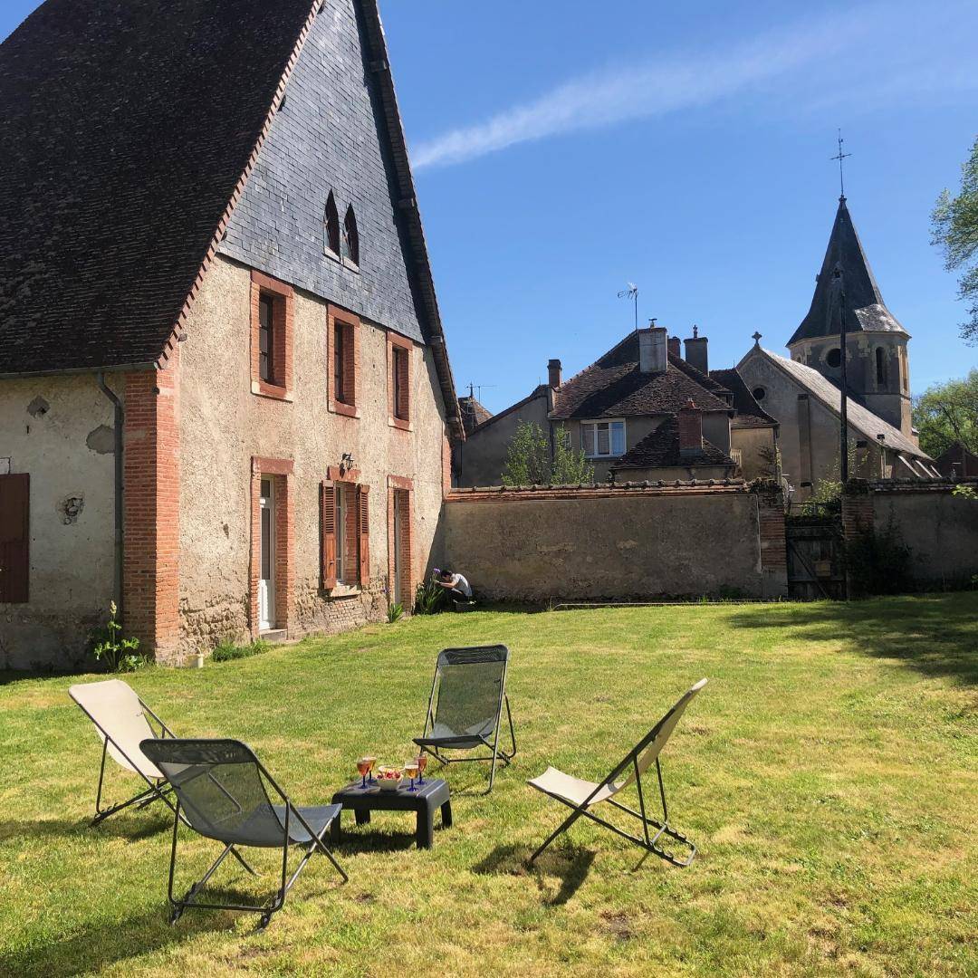 155 M² Gîte ∙ 4 Schlafzimmer ∙ 6 Gäste - Auvergne