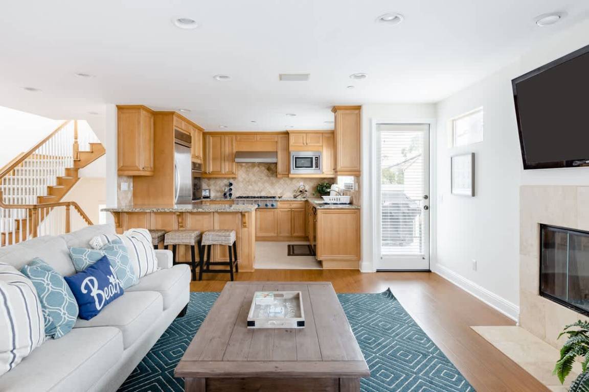 House ∙ 3 Bedrooms ∙ 8 Guests - Newport Beach, CA