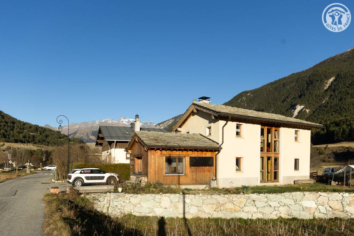 38 M² Gîte ∙ 1 Chambre ∙ 4 Personnes - Savoie