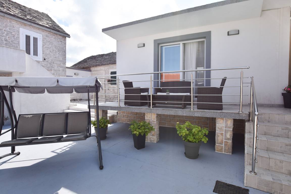 60 M² House ∙ 1 Bedroom ∙ 4 Guests - Primošten