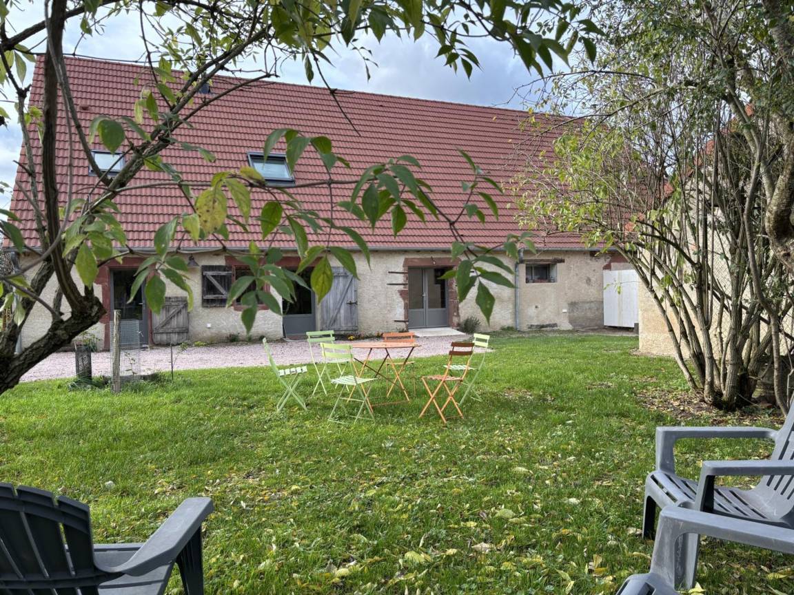 110 M² Cottage ∙ 3 Chambres ∙ 6 Personnes - Dompierre-sur-Besbre