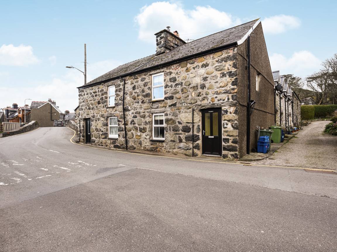 Cottage ∙ 2 Bedrooms ∙ 4 Guests - North Wales