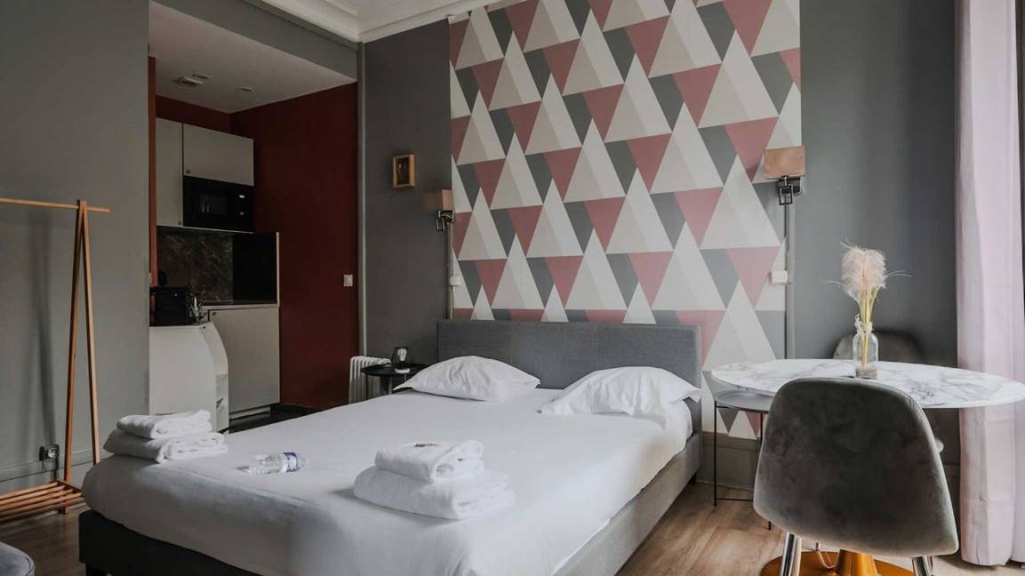 18 M² Apartment ∙ 2 Guests - Paris