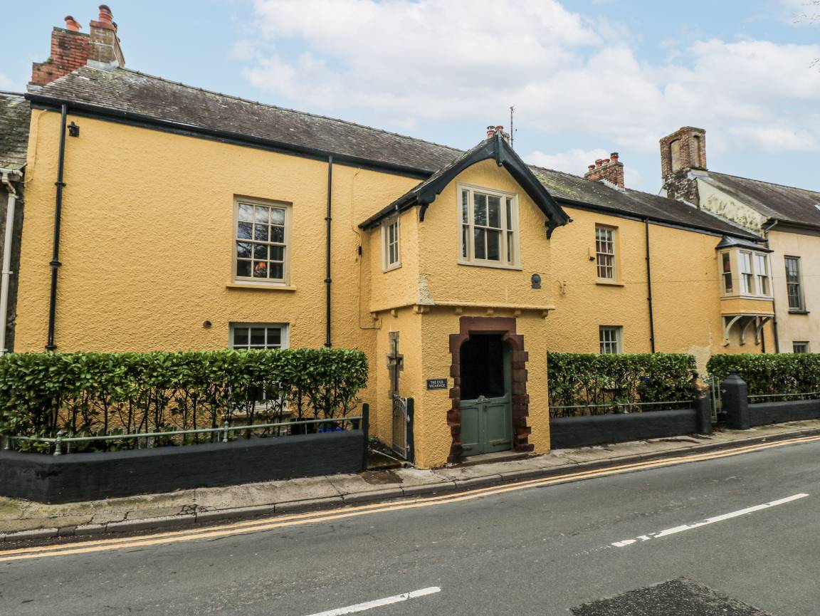 Cottage ∙ 5 Bedrooms ∙ 10 Guests - Llansteffan