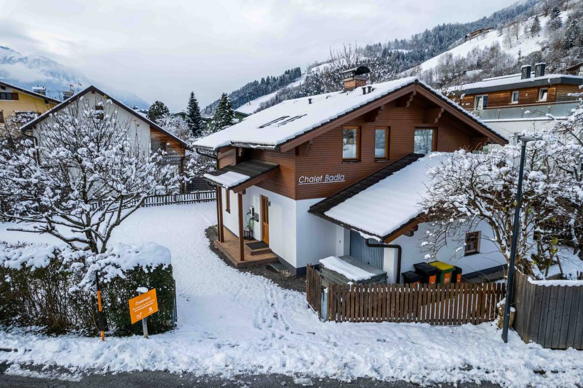 180 M² Chalet ∙ 4 Bedrooms ∙ 14 Guests - Zell am See