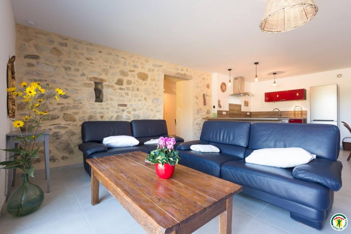93 M² Gîte ∙ 3 Chambres ∙ 6 Personnes - Marsanne