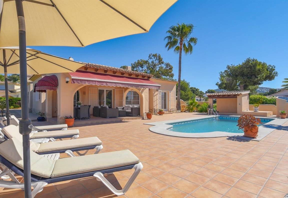 126 M² Villa ∙ 3 Habitaciones ∙ 6 Huéspedes - Moraira