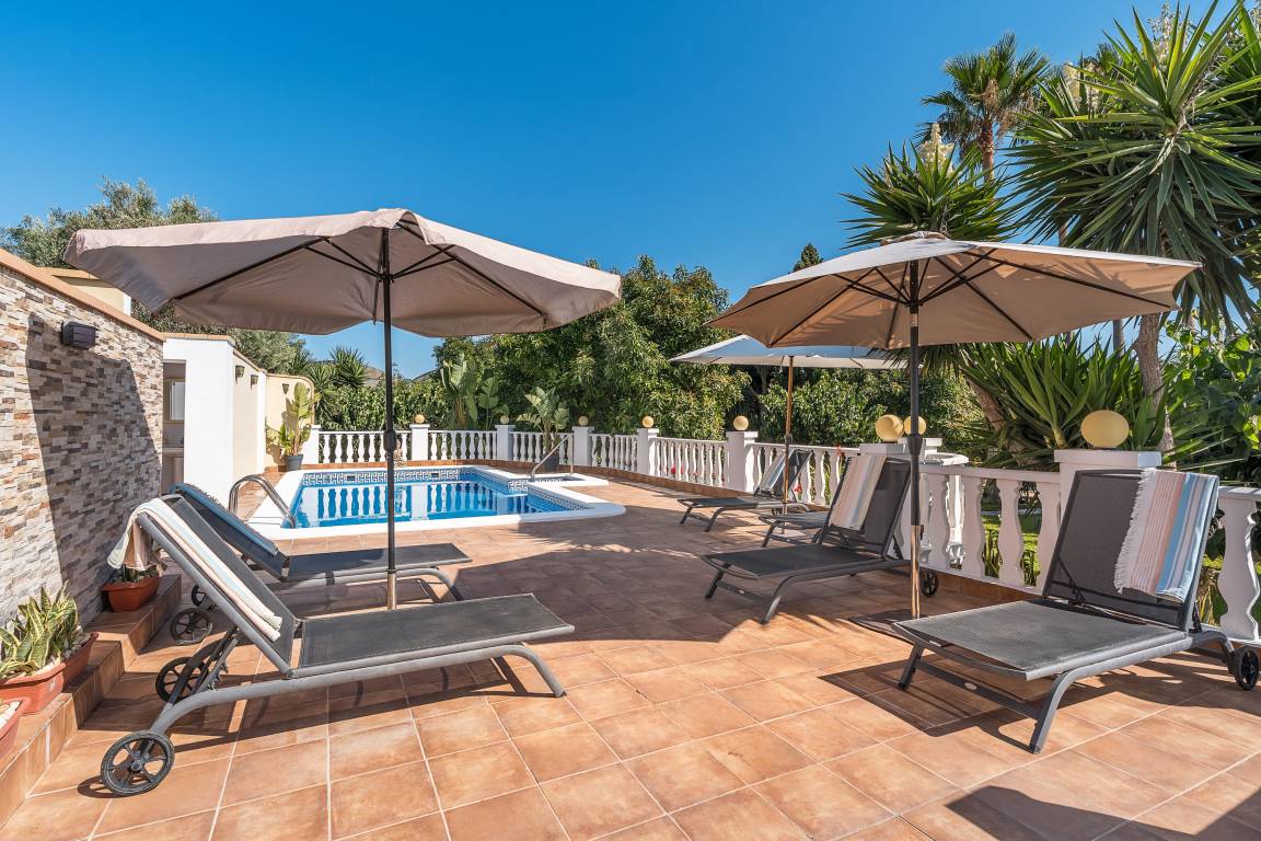 130 M² House ∙ 3 Bedrooms ∙ 6 Guests - Costa Tropical