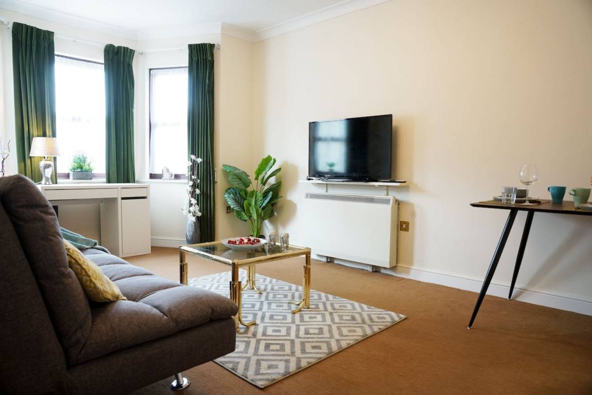 100 M² Apartment ∙ 1 Bedroom ∙ 3 Guests - Maidenhead