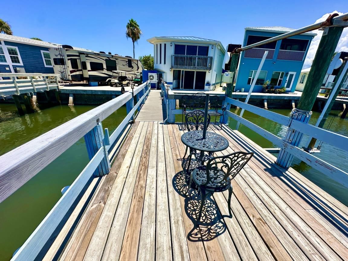 House ∙ 2 Bedrooms ∙ 6 Guests - Normandy Beach, Jensen Beach