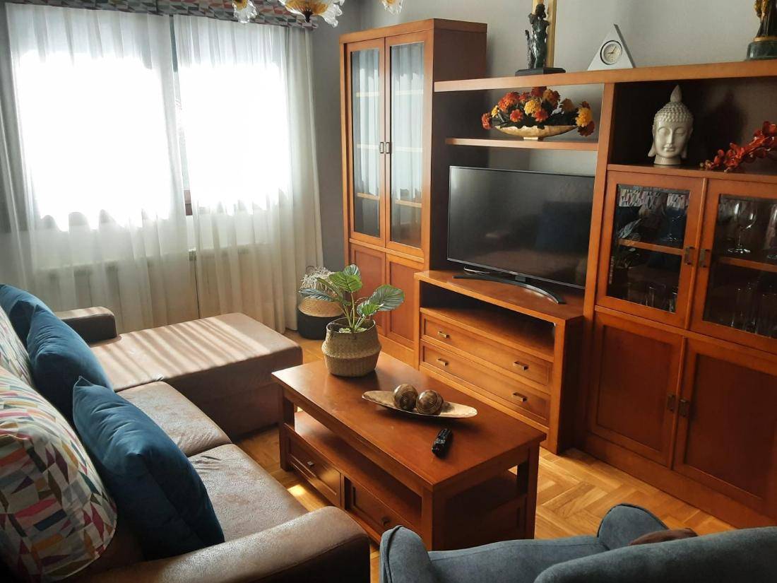 60 M² Apartment ∙ 3 Bedrooms ∙ 6 Guests - Ribadesella