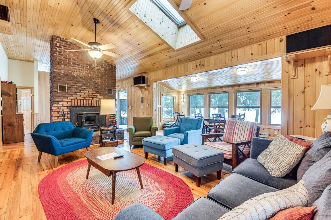 139 M² House ∙ 3 Bedrooms ∙ 8 Guests - Burton Island State Park, St. Albans Town