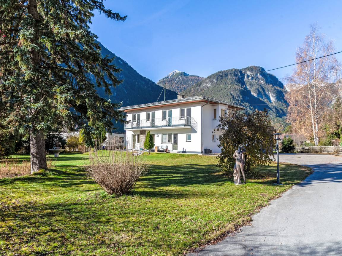 160 M² Ferienhaus ∙ 3 Schlafzimmer ∙ 9 Gäste - Berwang