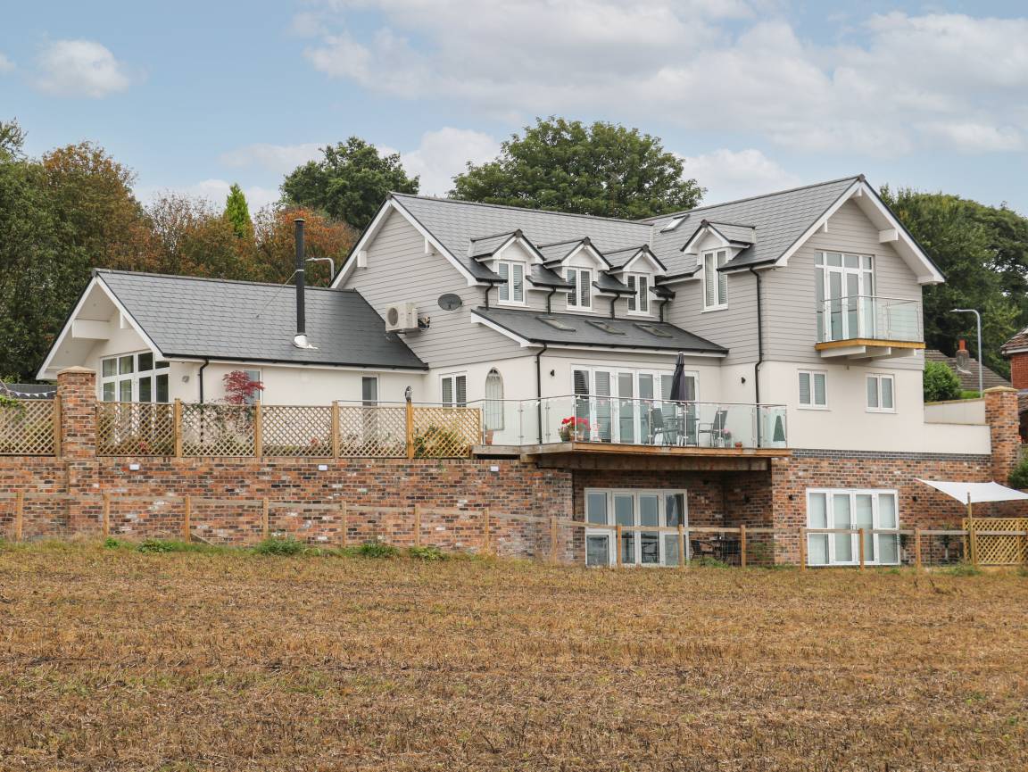 Cottage ∙ 1 Bedroom ∙ 2 Guests - Staffordshire