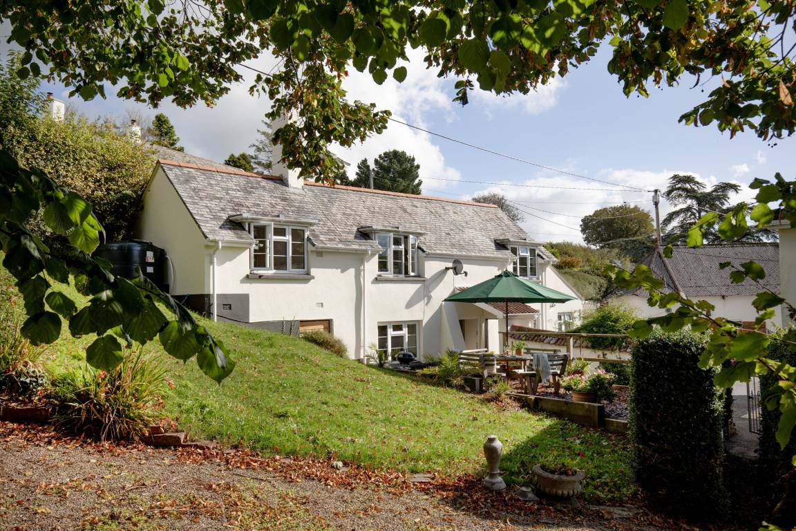 Cottage ∙ 2 Bedrooms ∙ 4 Guests - Braunton