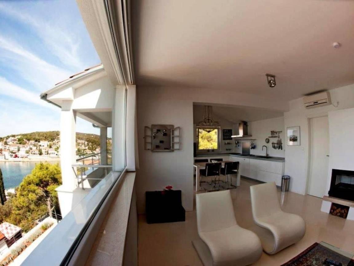 98 M² Apartment ∙ 2 Bedrooms ∙ 4 Guests - Pirovac