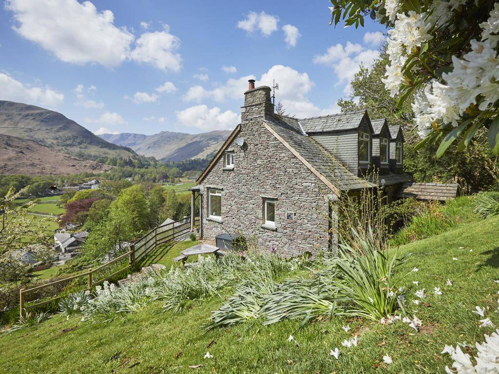 Cottage ∙ 4 Bedrooms ∙ 9 Guests - Glenridding