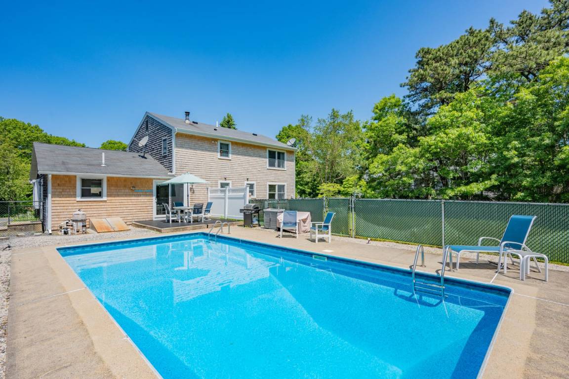 214 M² House ∙ 4 Bedrooms ∙ 10 Guests - Mashpee, MA