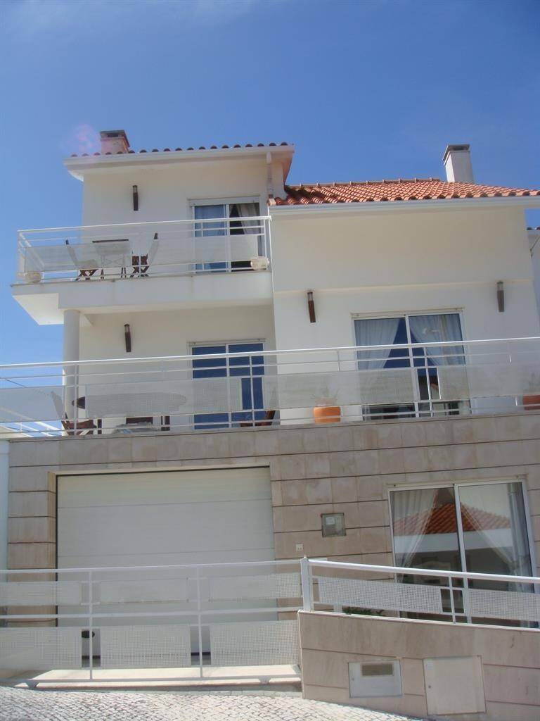 150 M² House ∙ 3 Bedrooms ∙ 6 Guests - Nazaré