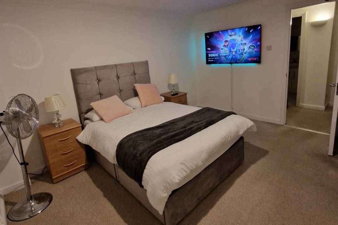 40 M² Apartment ∙ 1 Bedroom ∙ 5 Guests - Straford Station