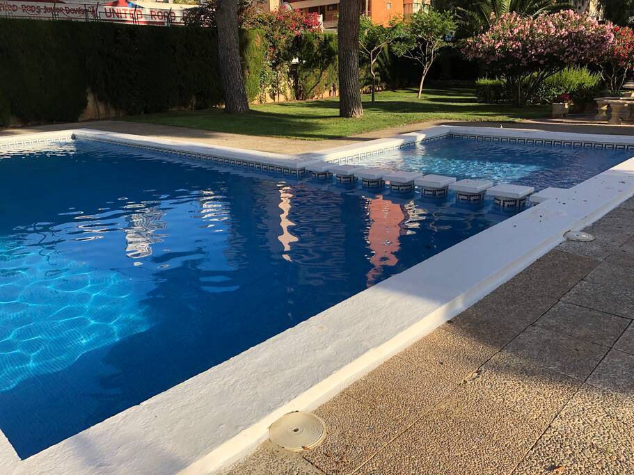 79 M² Apartamento ∙ 2 Habitaciones ∙ 6 Huéspedes - Altea