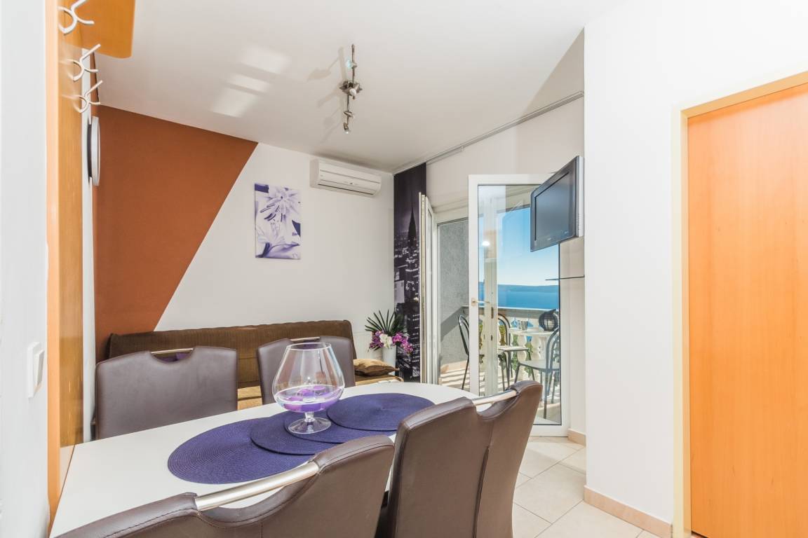 52 M² Lägenhet ∙ 2 Sovrum ∙ 4 Gäster - Crikvenica