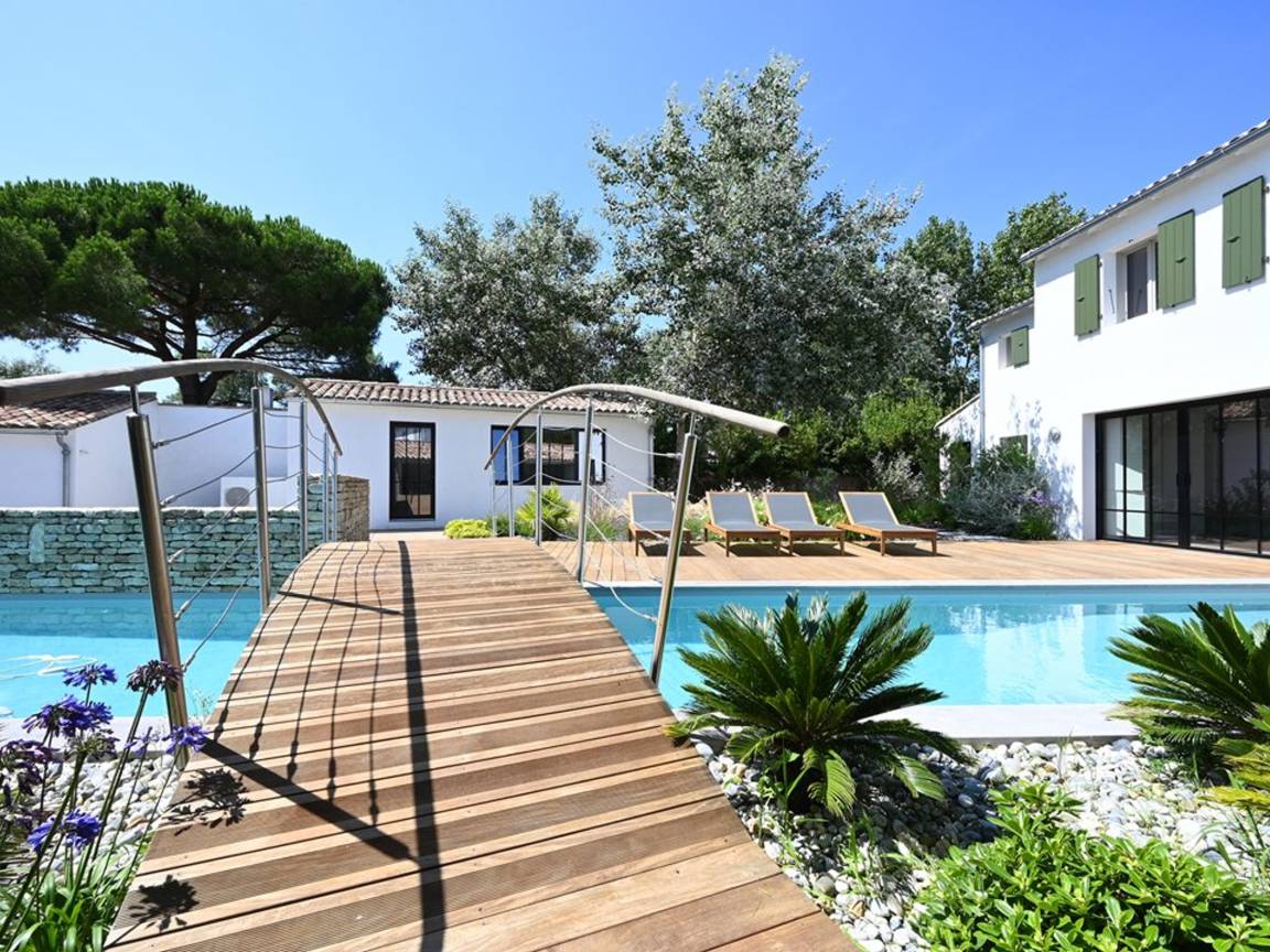340 M² Maison De Vacances ∙ 4 Chambres ∙ 10 Personnes - Ars-en-Ré