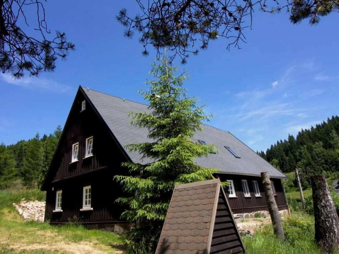 150 M² Maison De Vacances ∙ 7 Chambres ∙ 13 Personnes - Klingenthal