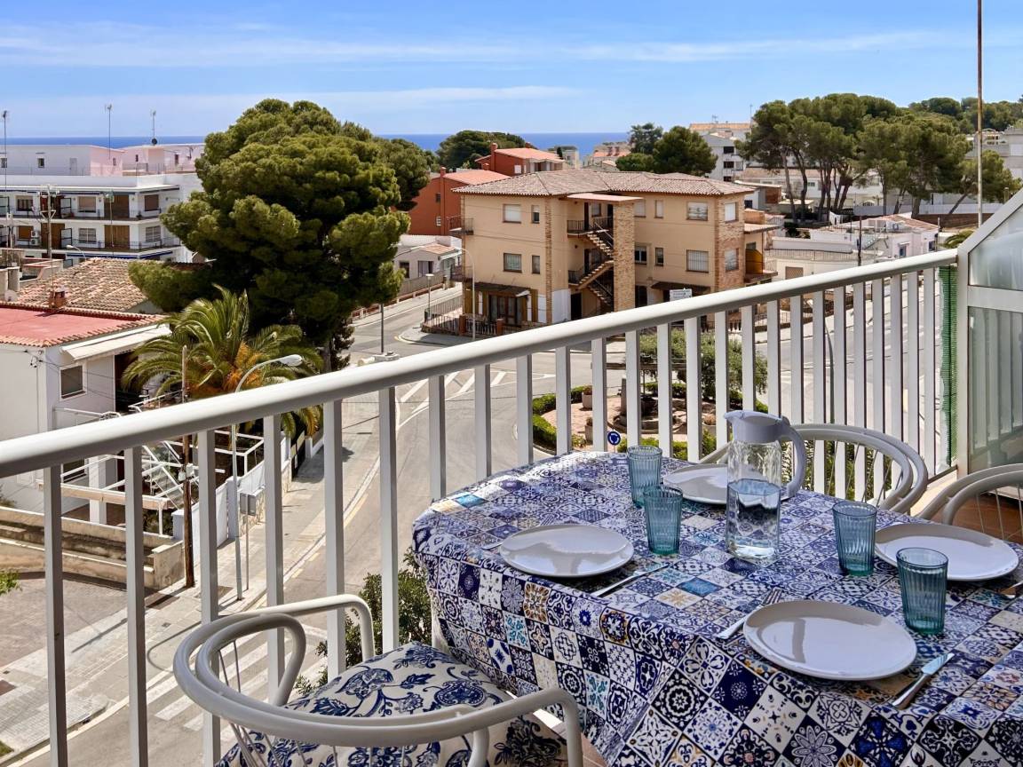 43 M² Apartamento ∙ 2 Habitaciones ∙ 3 Huéspedes - Torredembarra